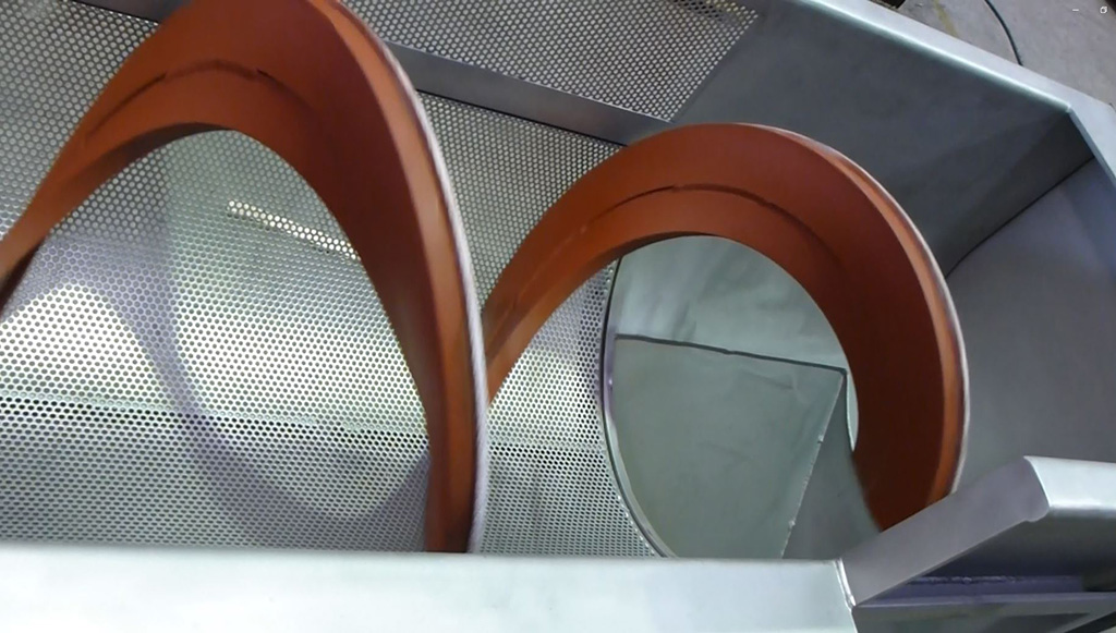 SPIROGUARD® CSO screen with Overflow Weir Protection | SPIRAC Solid ...