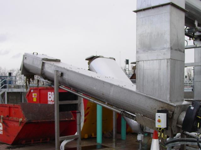 Screenings Dewaterer | SPIRAC Solid Handling Solutions