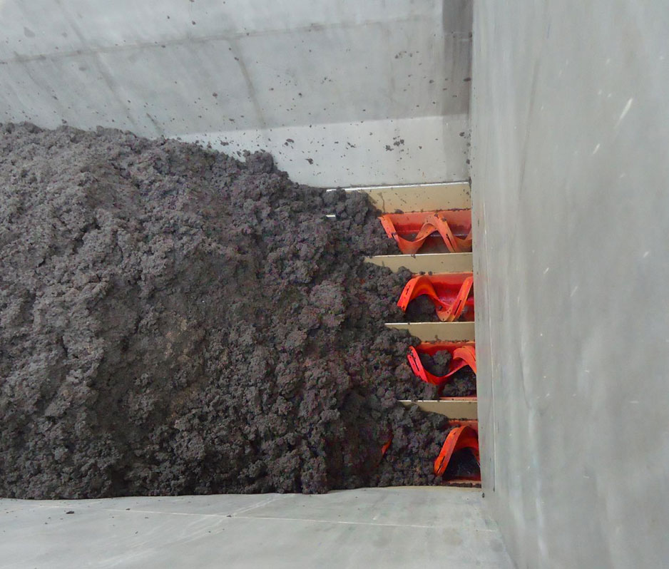 Sludge Handling and Storage | SPIRAC Solid Handling Solutions